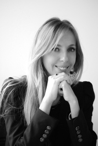 L'esperto di comunicazione Lara Motta su Cyberbullismo, educazione ...